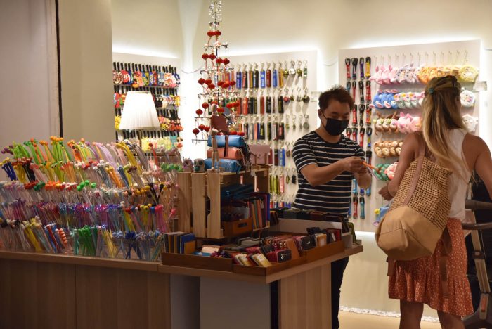 Central Market | Gift & Souvenir
