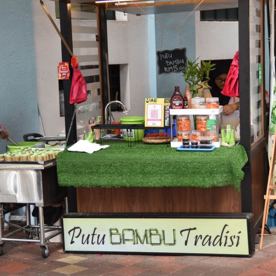 Putu Bambu Tradisi - Central Market Kuala Lumpur